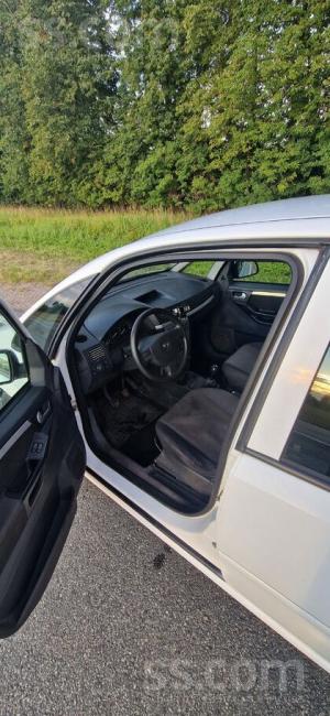 White Opel Meriva 2006 in Jelgava, with an engine capacity of 1.70 L and mileage of 280 thousand km for 550 €, photo 7 on AUTOMOTO.COM.LV