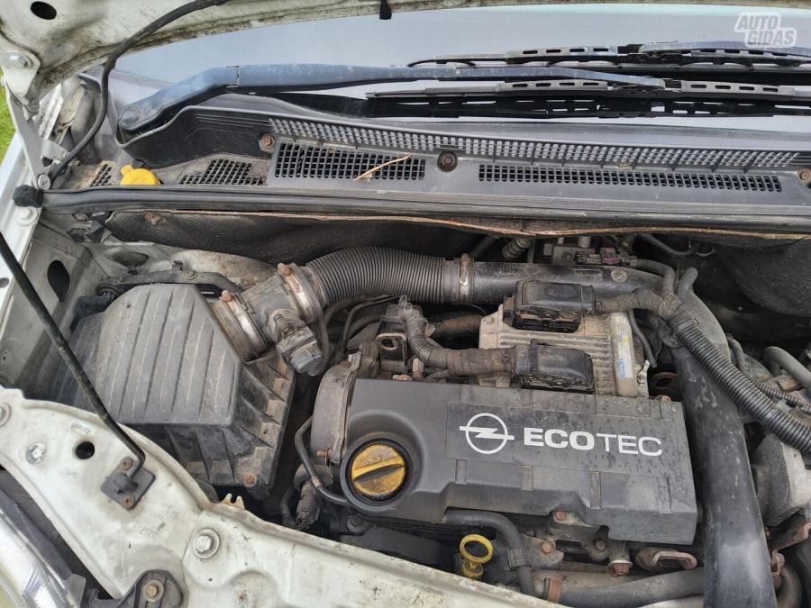 Balts Opel Meriva 2007 Anykščiai, ar dzinēja tilpumu 1.70 L un nobraukumu 334 tūkst. km par 550 €, foto 13 vietnē AUTOMOTO.COM.LV
