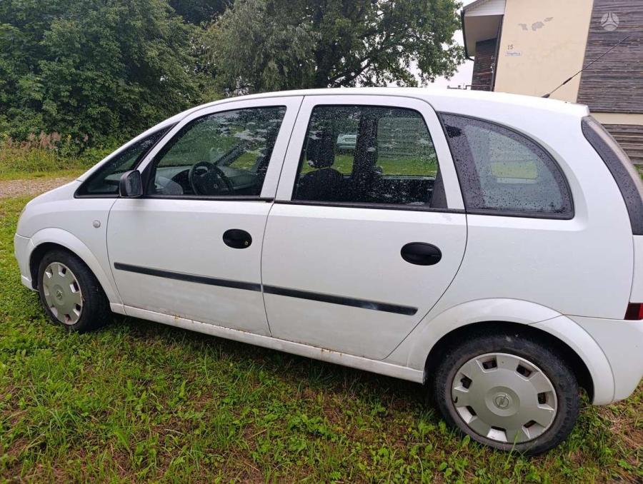 Balts Opel Meriva 2010 Kauņa, ar dzinēja tilpumu 1.36 L un nobraukumu 229 tūkst. km par 900 €, foto 6 vietnē AUTOMOTO.COM.LV