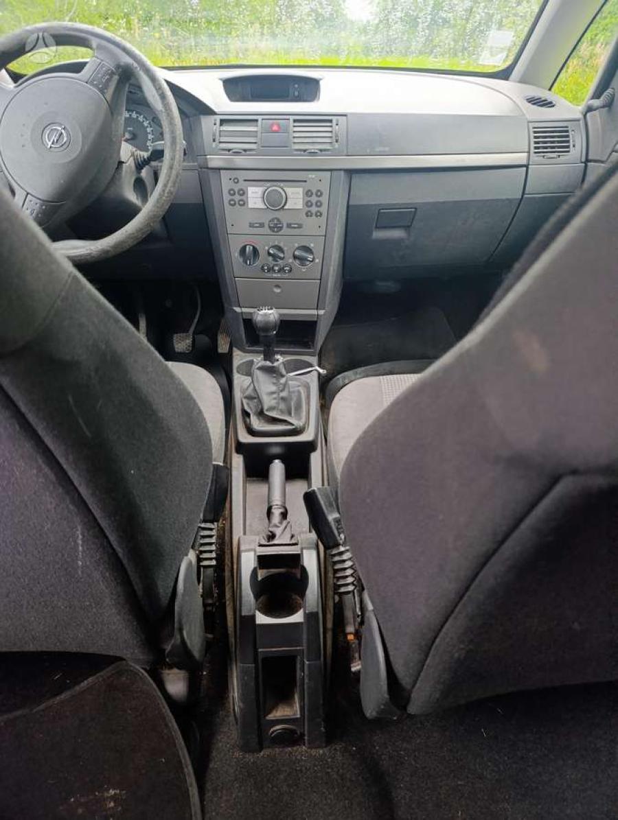 Balts Opel Meriva 2010 Kauņa, ar dzinēja tilpumu 1.36 L un nobraukumu 229 tūkst. km par 900 €, foto 8 vietnē AUTOMOTO.COM.LV