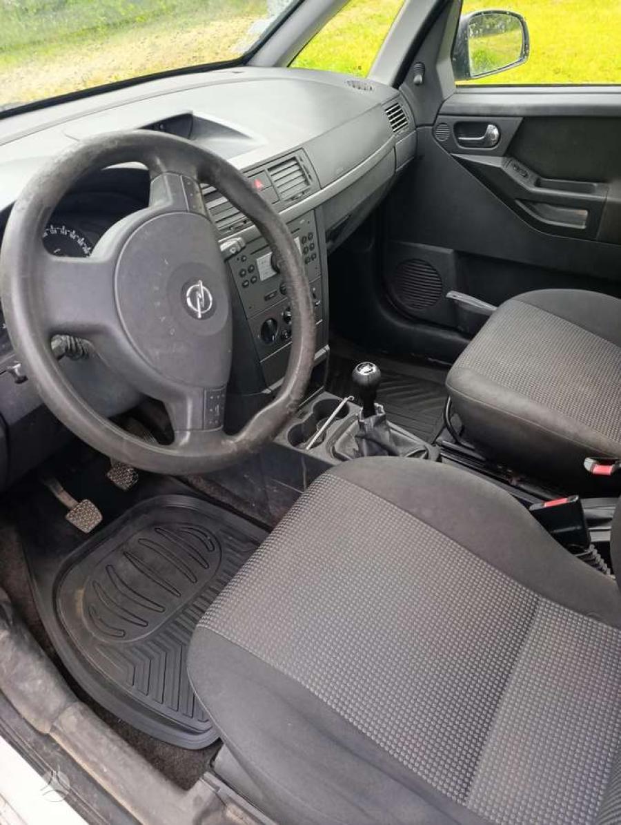 Balts Opel Meriva 2010 Kauņa, ar dzinēja tilpumu 1.36 L un nobraukumu 229 tūkst. km par 900 €, foto 9 vietnē AUTOMOTO.COM.LV