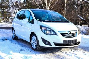 Balts Opel Meriva 2011 Kretinga, ar dzinēja tilpumu 1.70 L un nobraukumu 261 tūkst. km par 3750 €, foto  vietnē AUTOMOTO.COM.LV