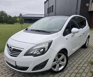 White Opel Meriva 2011 in Taurage, with an engine capacity of 1.69 L and mileage of 255 thousand km for 3700 €, photo  on AUTOMOTO.COM.LV