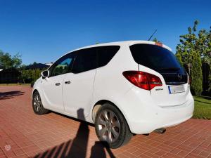 Balts Opel Meriva 2011 Viļņa, ar dzinēja tilpumu 1.69 L un nobraukumu 173 tūkst. km par 2950 €, foto 5 vietnē AUTOMOTO.COM.LV