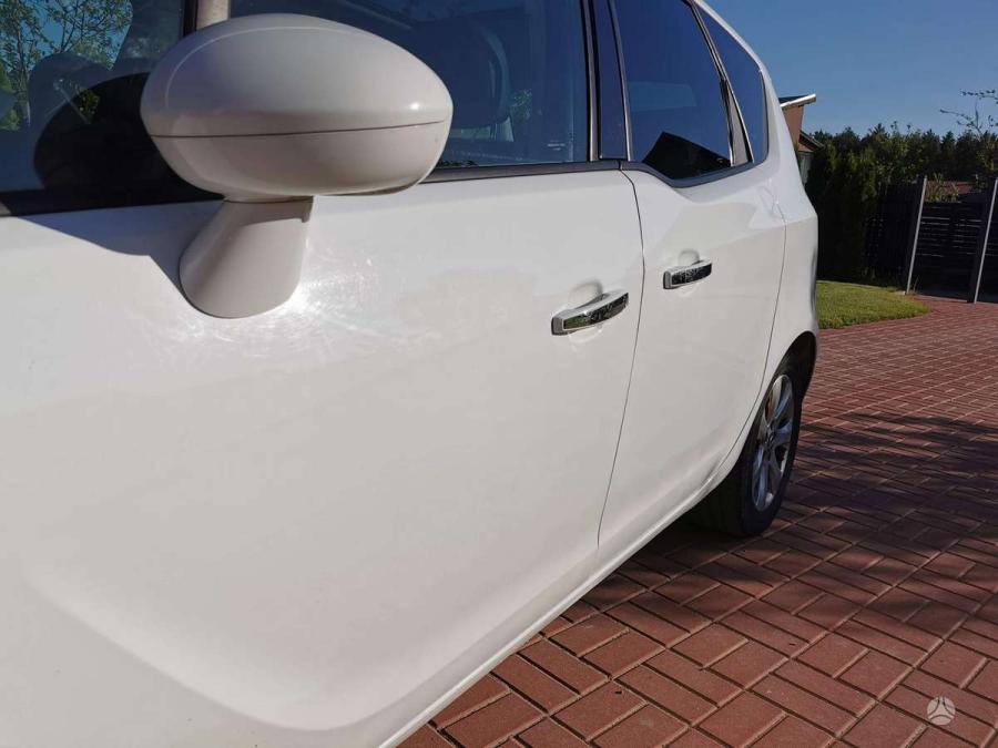 Balts Opel Meriva 2011 Viļņa, ar dzinēja tilpumu 1.69 L un nobraukumu 173 tūkst. km par 2950 €, foto 22 vietnē AUTOMOTO.COM.LV