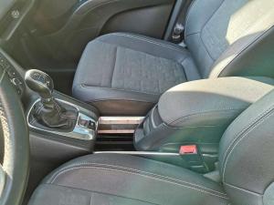 Balts Opel Meriva 2011 Viļņa, ar dzinēja tilpumu 1.69 L un nobraukumu 173 tūkst. km par 2950 €, foto 24 vietnē AUTOMOTO.COM.LV