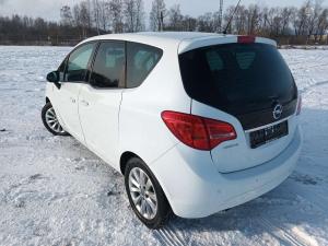 White Opel Meriva 2012 in Marijampole, with an engine capacity of 1.40 L and mileage of 150 thousand km for 3100 €, photo 3 on AUTOMOTO.COM.LV