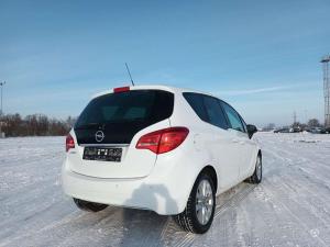 White Opel Meriva 2012 in Marijampole, with an engine capacity of 1.40 L and mileage of 150 thousand km for 3100 €, photo 4 on AUTOMOTO.COM.LV