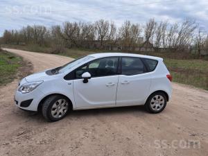Balts Opel Meriva 2012 Rīga, ar dzinēja tilpumu 1.30 L un nobraukumu 255 tūkst. km par 3500 €, foto 5 vietnē AUTOMOTO.COM.LV