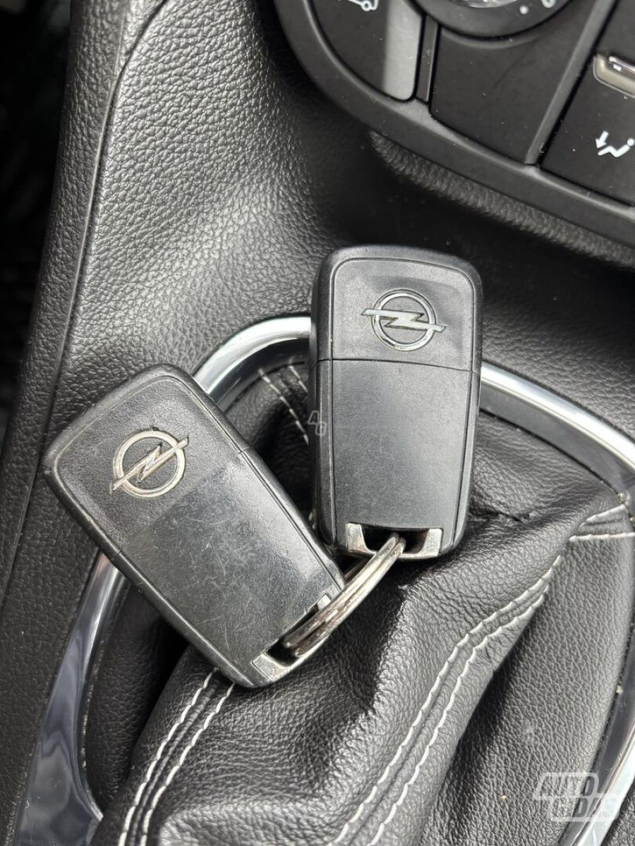 Balts Opel Meriva 2012 Kauņa, ar dzinēja tilpumu 1.70 L un nobraukumu 200 tūkst. km par 3900 €, foto 27 vietnē AUTOMOTO.COM.LV