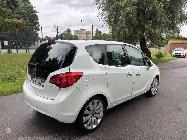 Balts Opel Meriva 2012 Kauņa, ar dzinēja tilpumu 1.69 L un nobraukumu 215 tūkst. km par 3650 €, foto 6 vietnē AUTOMOTO.COM.LV
