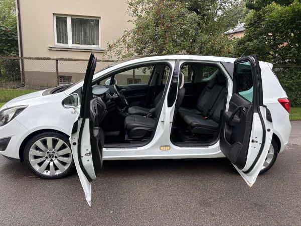 Balts Opel Meriva 2012 Kauņa, ar dzinēja tilpumu 1.69 L un nobraukumu 215 tūkst. km par 3650 €, foto 10 vietnē AUTOMOTO.COM.LV