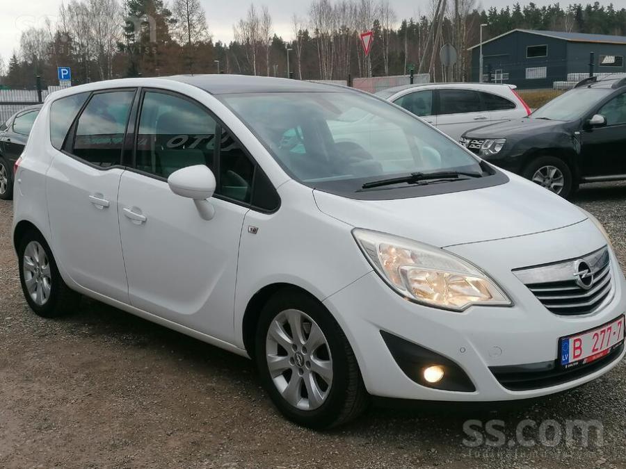 Balts Opel Meriva 2013 Valmiera, ar dzinēja tilpumu 1.70 L un nobraukumu 204 tūkst. km par 4250 €, foto 5 vietnē AUTOMOTO.COM.LV