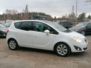 Balts Opel Meriva 2013 Valmiera, ar dzinēja tilpumu 1.70 L un nobraukumu 204 tūkst. km par 4250 €, foto 6 vietnē AUTOMOTO.COM.LV