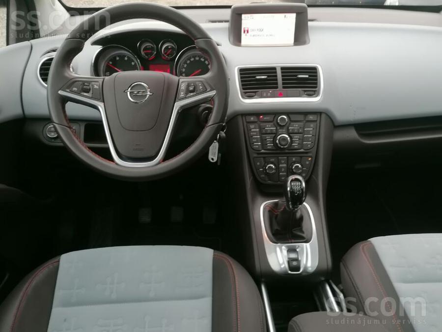 Balts Opel Meriva 2013 Valmiera, ar dzinēja tilpumu 1.70 L un nobraukumu 204 tūkst. km par 4250 €, foto 13 vietnē AUTOMOTO.COM.LV