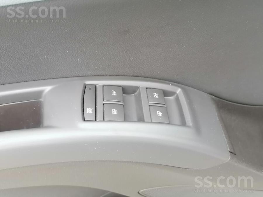 Balts Opel Meriva 2013 Valmiera, ar dzinēja tilpumu 1.70 L un nobraukumu 204 tūkst. km par 4250 €, foto 14 vietnē AUTOMOTO.COM.LV