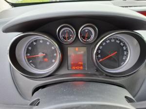 Balts Opel Meriva 2013 Viļņa, ar dzinēja tilpumu 1.40 L un nobraukumu 164 tūkst. km par 3300 €, foto 14 vietnē AUTOMOTO.COM.LV