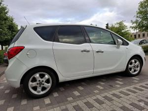 Balts Opel Meriva 2013 Viļņa, ar dzinēja tilpumu 1.36 L un nobraukumu 164 tūkst. km par 3300 €, foto 6 vietnē AUTOMOTO.COM.LV