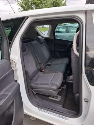 Balts Opel Meriva 2013 Viļņa, ar dzinēja tilpumu 1.36 L un nobraukumu 164 tūkst. km par 3300 €, foto 10 vietnē AUTOMOTO.COM.LV