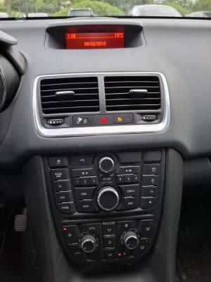 Balts Opel Meriva 2013 Viļņa, ar dzinēja tilpumu 1.36 L un nobraukumu 164 tūkst. km par 3300 €, foto 16 vietnē AUTOMOTO.COM.LV