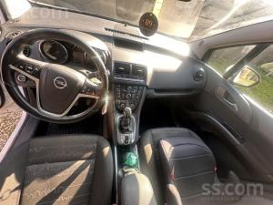 Balts Opel Meriva 2013 Bauska, ar dzinēja tilpumu 1.70 L un nobraukumu 258 tūkst. km par 3100 €, foto 3 vietnē AUTOMOTO.COM.LV