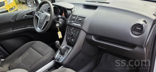 Balts Opel Meriva 2013 Valmiera, ar dzinēja tilpumu 1.70 L un nobraukumu 342 tūkst. km par 2900 €, foto 10 vietnē AUTOMOTO.COM.LV