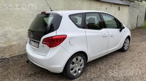 White Opel Meriva 2013 in Valmiera, with an engine capacity of 1.70 L and mileage of 279 thousand km for 3600 €, photo 4 on AUTOMOTO.COM.LV