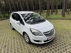 Balts Opel Meriva 2014 Kauņa, ar dzinēja tilpumu 1.25 L un nobraukumu 210 tūkst. km par 2900 €, foto 3 vietnē AUTOMOTO.COM.LV