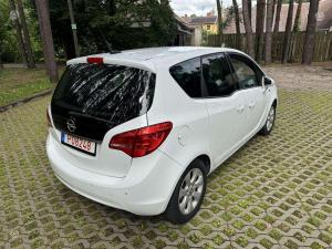 Balts Opel Meriva 2014 Kauņa, ar dzinēja tilpumu 1.25 L un nobraukumu 210 tūkst. km par 2900 €, foto 4 vietnē AUTOMOTO.COM.LV
