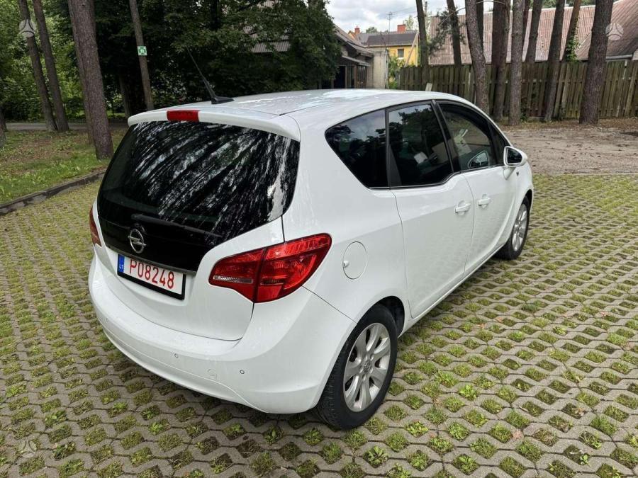Balts Opel Meriva 2014 Kauņa, ar dzinēja tilpumu 1.25 L un nobraukumu 210 tūkst. km par 2900 €, foto 4 vietnē AUTOMOTO.COM.LV