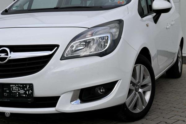 Balts Opel Meriva 2015 Kretinga, ar dzinēja tilpumu 1.60 L un nobraukumu 257 tūkst. km par 4999 €, foto 5 vietnē AUTOMOTO.COM.LV