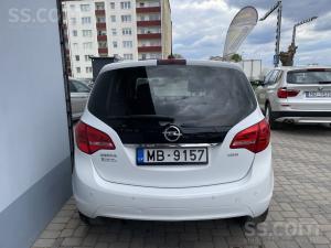 White Opel Meriva 2015 in Talsi, with an engine capacity of 1.60 L and mileage of 157 thousand km for 3900 €, photo 5 on AUTOMOTO.COM.LV