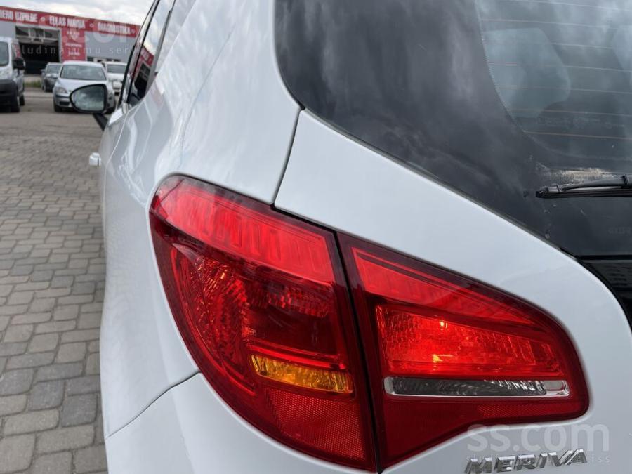 White Opel Meriva 2015 in Talsi, with an engine capacity of 1.60 L and mileage of 157 thousand km for 3900 €, photo 24 on AUTOMOTO.COM.LV