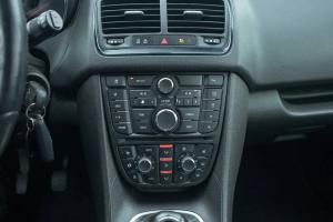 Balts Opel Meriva 2015 Liepāja, ar dzinēja tilpumu 1.60 L un nobraukumu 219 tūkst. km par 5500 €, foto 17 vietnē AUTOMOTO.COM.LV