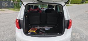 White Opel Meriva 2016 in Riga, with an engine capacity of 1.60 L and mileage of 200 thousand km for 3900 €, photo 10 on AUTOMOTO.COM.LV