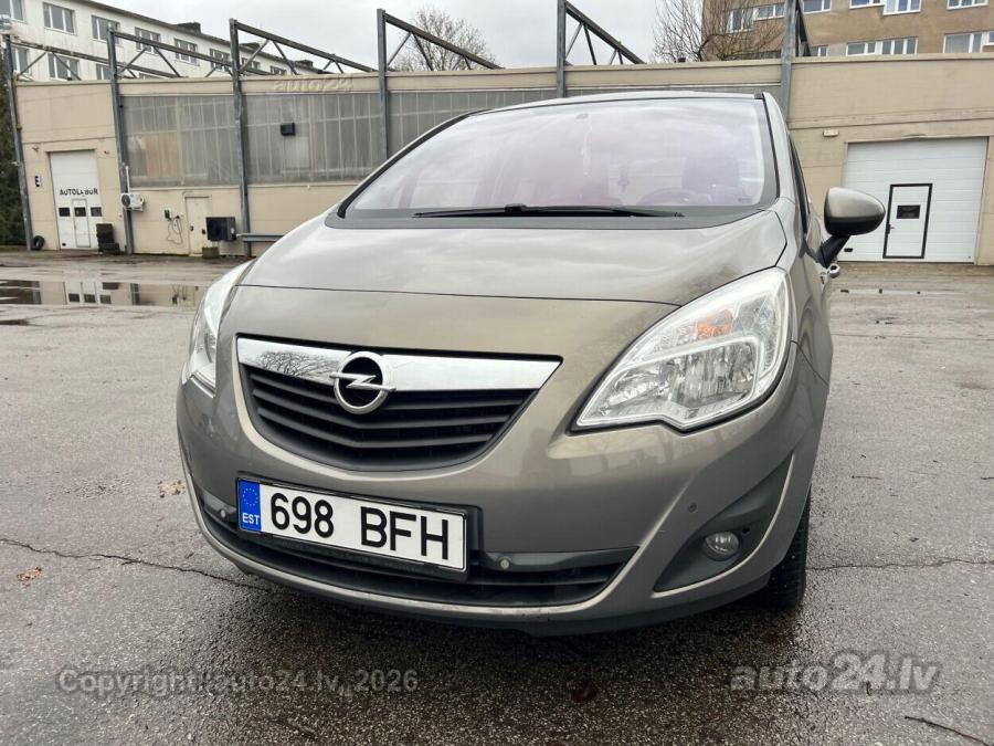Yellow Opel Meriva 2011 in Narva, with an engine capacity of 1.70 L and mileage of 292 thousand km for 2499 €, photo 11 on AUTOMOTO.COM.LV
