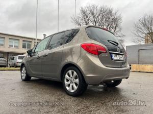 Yellow Opel Meriva 2011 in Narva, with an engine capacity of 1.70 L and mileage of 292 thousand km for 2499 €, photo 13 on AUTOMOTO.COM.LV
