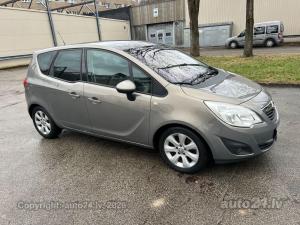 Yellow Opel Meriva 2011 in Narva, with an engine capacity of 1.70 L and mileage of 292 thousand km for 2499 €, photo 15 on AUTOMOTO.COM.LV