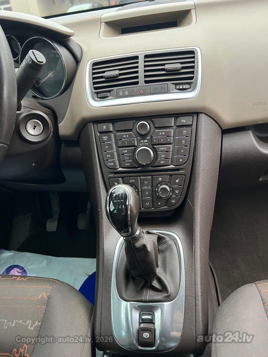 Yellow Opel Meriva 2011 in Narva, with an engine capacity of 1.70 L and mileage of 292 thousand km for 2499 €, photo 29 on AUTOMOTO.COM.LV