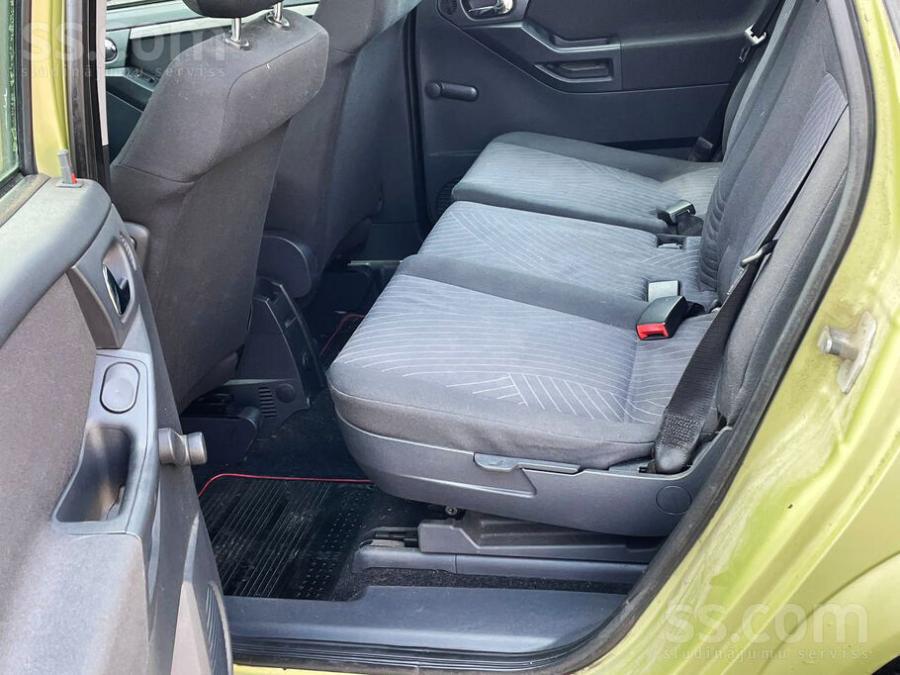Yellow Opel Meriva 2006 in Riga, with an engine capacity of 1.30 L and mileage of 201 thousand km for 870 €, photo 10 on AUTOMOTO.COM.LV