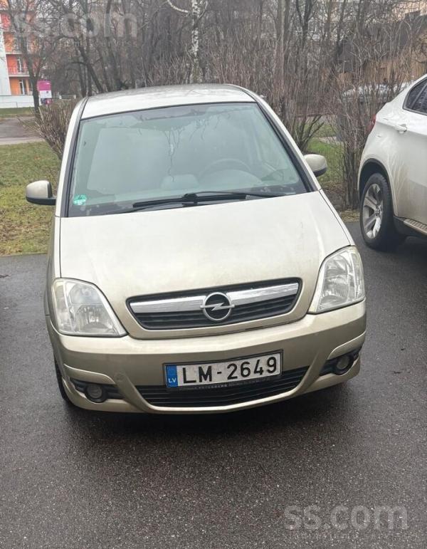 Yellow Opel Meriva 2007 in Riga, with an engine capacity of 1.60 L and mileage of 254 thousand km for 1000 €, photo 1 on AUTOMOTO.COM.LV