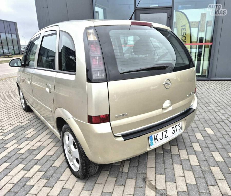 Yellow Opel Meriva 2008 in Siauliai, with an engine capacity of 1.60 L and mileage of 190 thousand km for 2250 €, photo 6 on AUTOMOTO.COM.LV