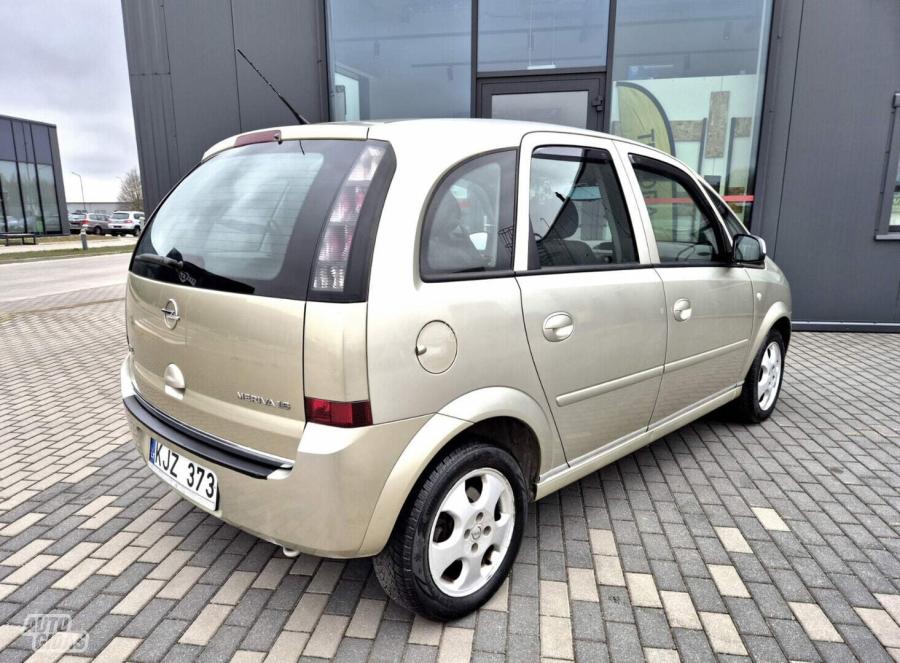 Yellow Opel Meriva 2008 in Siauliai, with an engine capacity of 1.60 L and mileage of 190 thousand km for 2250 €, photo 7 on AUTOMOTO.COM.LV