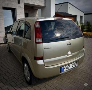 Dzeltens Opel Meriva 2009 Viļņa, ar dzinēja tilpumu 1.60 L un nobraukumu 120 tūkst. km par 1490 €, foto 7 vietnē AUTOMOTO.COM.LV