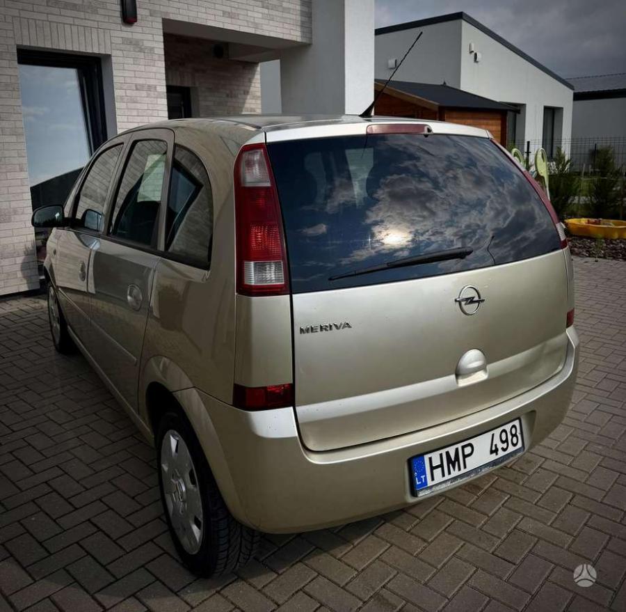 Dzeltens Opel Meriva 2009 Viļņa, ar dzinēja tilpumu 1.60 L un nobraukumu 120 tūkst. km par 1490 €, foto 7 vietnē AUTOMOTO.COM.LV