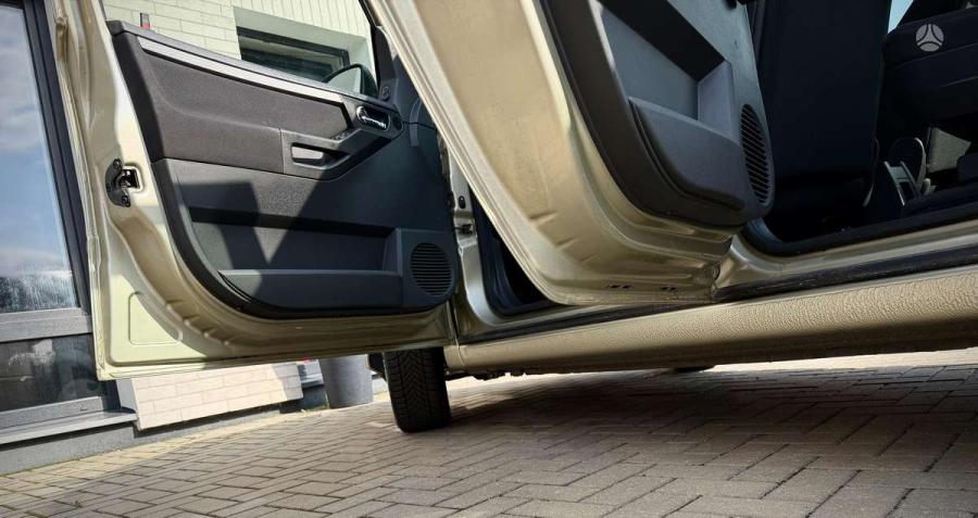 Dzeltens Opel Meriva 2009 Viļņa, ar dzinēja tilpumu 1.60 L un nobraukumu 120 tūkst. km par 1490 €, foto 10 vietnē AUTOMOTO.COM.LV