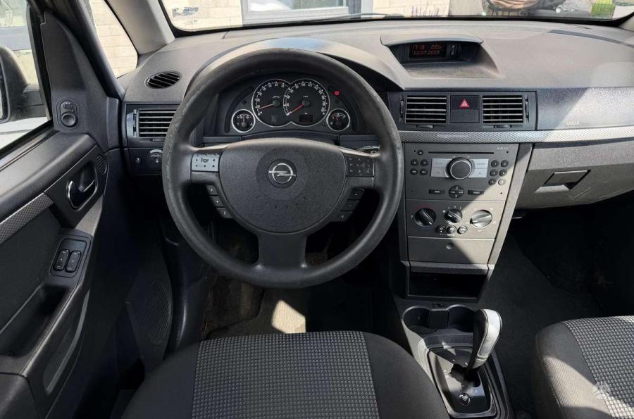 Dzeltens Opel Meriva 2009 Viļņa, ar dzinēja tilpumu 1.60 L un nobraukumu 120 tūkst. km par 1490 €, foto 15 vietnē AUTOMOTO.COM.LV