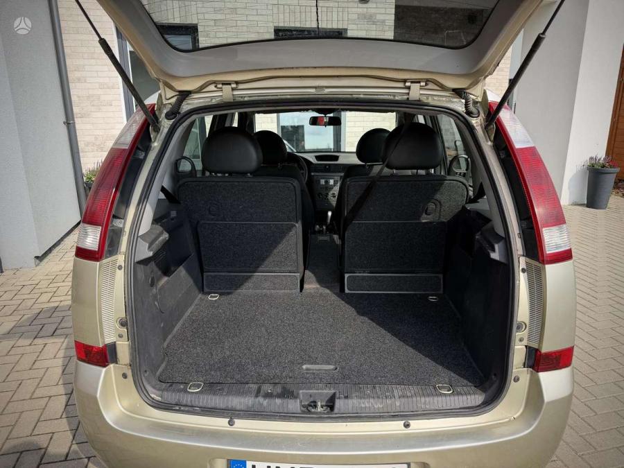 Dzeltens Opel Meriva 2009 Viļņa, ar dzinēja tilpumu 1.60 L un nobraukumu 120 tūkst. km par 1490 €, foto 19 vietnē AUTOMOTO.COM.LV