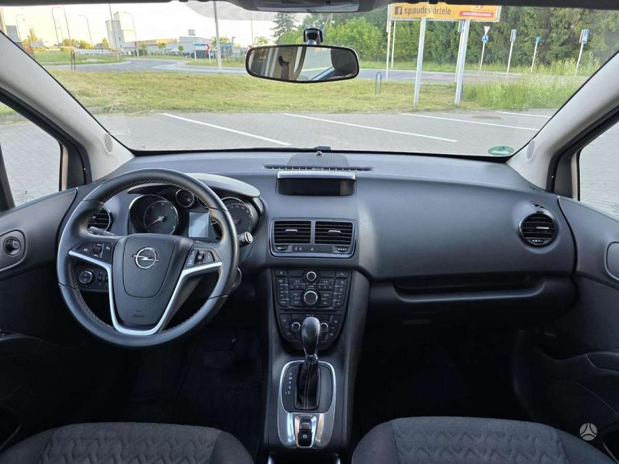 Yellow Opel Meriva 2013 in Utena, with an engine capacity of 1.69 L and mileage of 169 thousand km for 3750 €, photo 16 on AUTOMOTO.COM.LV