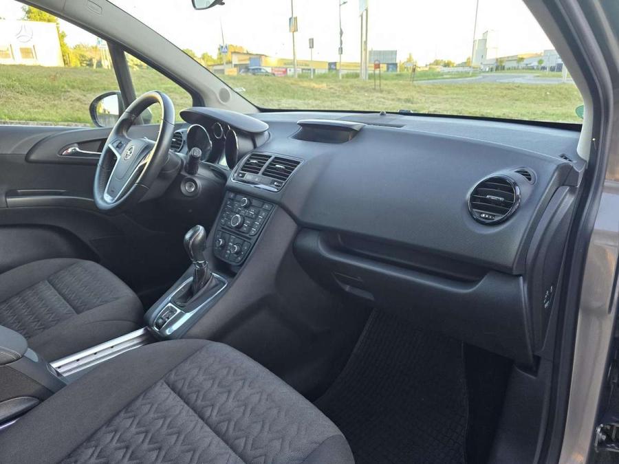 Yellow Opel Meriva 2013 in Utena, with an engine capacity of 1.69 L and mileage of 169 thousand km for 3750 €, photo 17 on AUTOMOTO.COM.LV